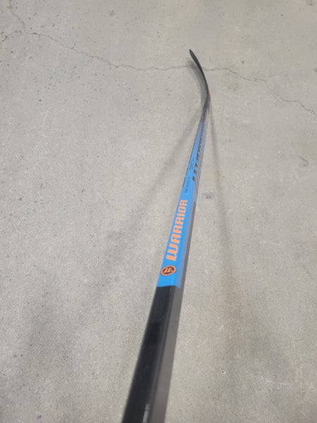 New intermediate Warrior QRE30 Right Hand Hockey Stick W88 Gaudreau ...