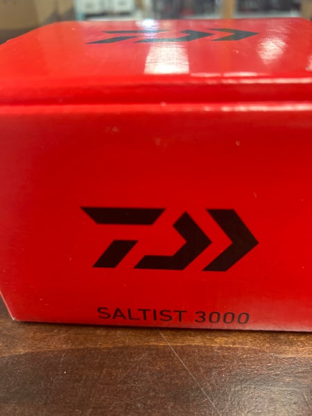 Daiwa Saltist 3000 Spinning Reel | SidelineSwap | Buy and Sell on ...