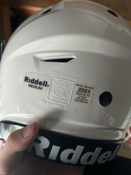 BRAND NEW *2024* Medium Riddell SpeedFlex Helmet | SidelineSwap | Buy ...