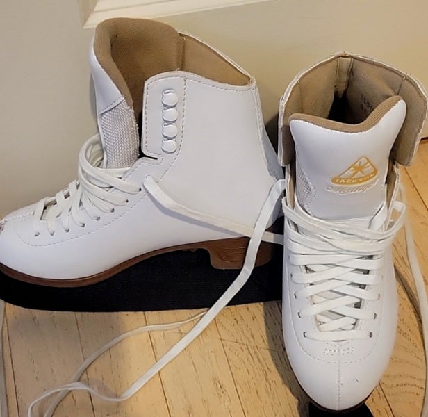 Used Men's Jackson 552 Ultima Figure Skates 4.0 - Adult | SidelineSwap