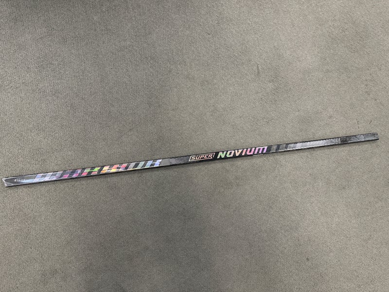 Warrior Super Novium Hockey Stick Shaft ONLY | SidelineSwap | Buy and ...