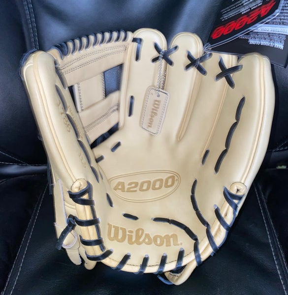 WILSON A2000 1786 PRO STOCK INFIELD 11.5" BASEBALL GLOVE | SidelineSwap ...