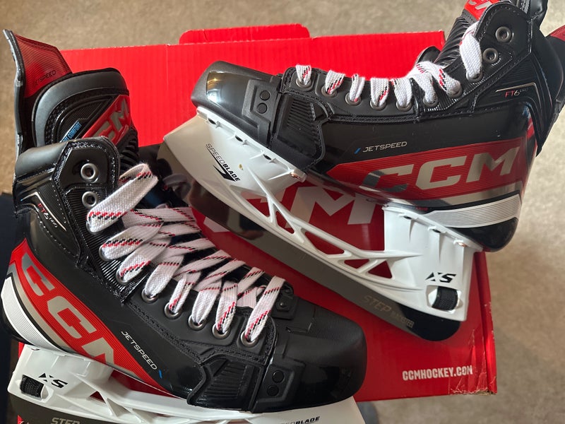 CCM Size 8.5 JetSpeed FT4 Pro Hockey Skates | SidelineSwap