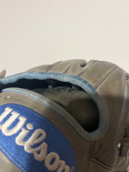 Wilson a2000 1786 autism speaks 11.5 baseball glove | SidelineSwap ...