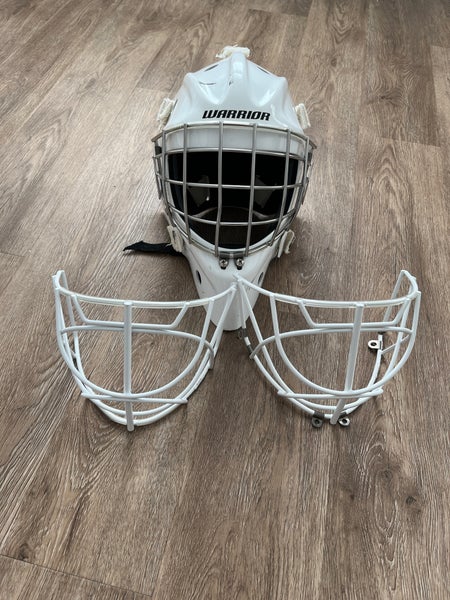 Warrior Ritual R/F1 Senior+ Certified Straight Bar Goalie Mask with two ...