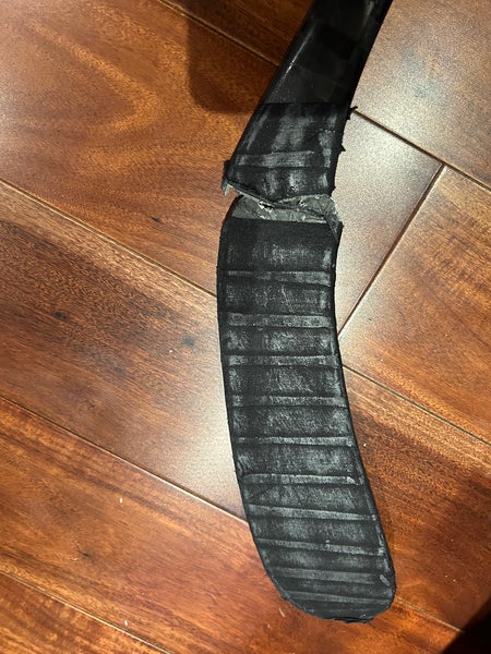 Broken RH 70 Flex P28 Bauer Vapor Hyperlite Hockey Stick | SidelineSwap ...