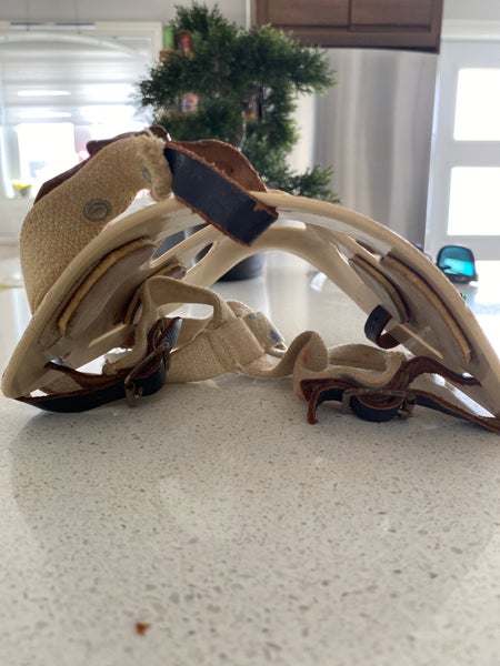 Cooper HM7 Goalie Mask | SidelineSwap | Buy and Sell on SidelineSwap