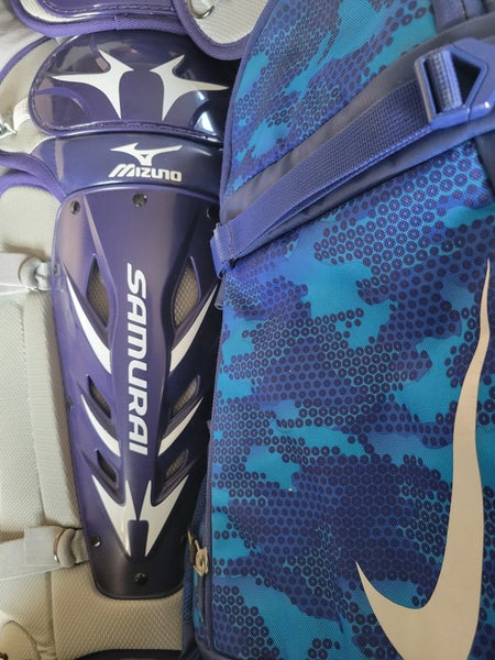 New Mizuno Samurai Catcher's Leg Guard | SidelineSwap | Buy and Sell on ...