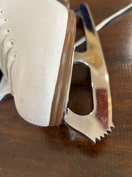 HARDLY USED Jackson 1290B Excel Skates | SidelineSwap | Buy and Sell on ...