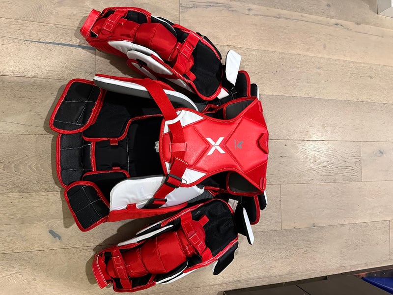 Bauer hyperlite 2 goalie chest protector | SidelineSwap | Buy and Sell ...