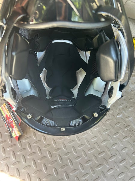 BRAND NEW Large Riddell SpeedFlex Helmet | SidelineSwap | Buy and Sell ...