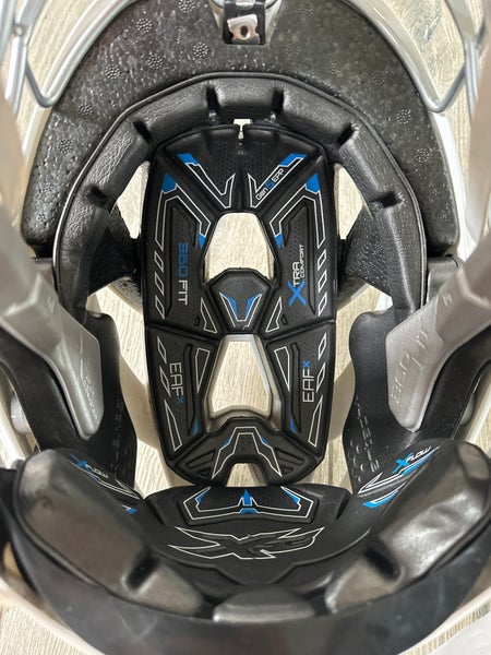 White Cascade XRS Helmet | SidelineSwap | Buy and Sell on SidelineSwap