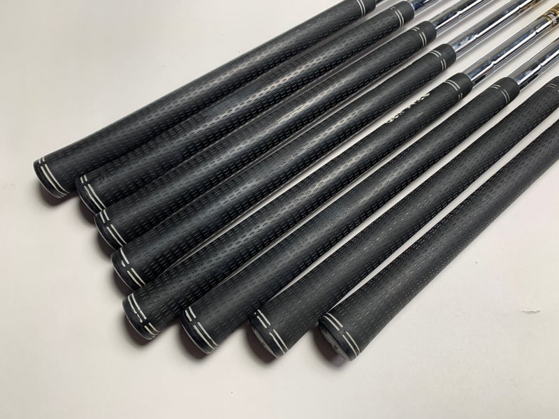 Titleist 690 CB Forged Iron Set 3-PW True Temper DG S300 Stiff RH +1/2 ...