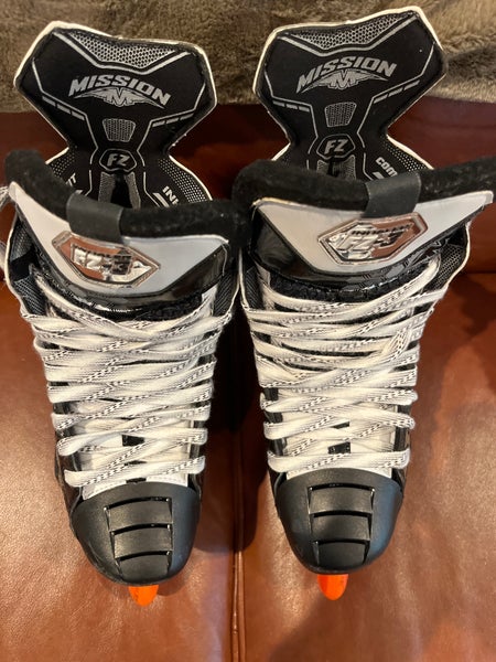 Mission Inhaler FZ-3 Skates Size 7E | SidelineSwap | Buy and Sell on ...