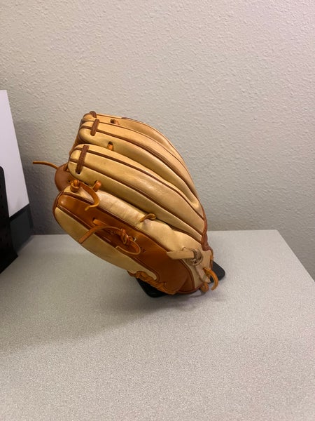 Wilson A2000 1786 | SidelineSwap | Buy and Sell on SidelineSwap