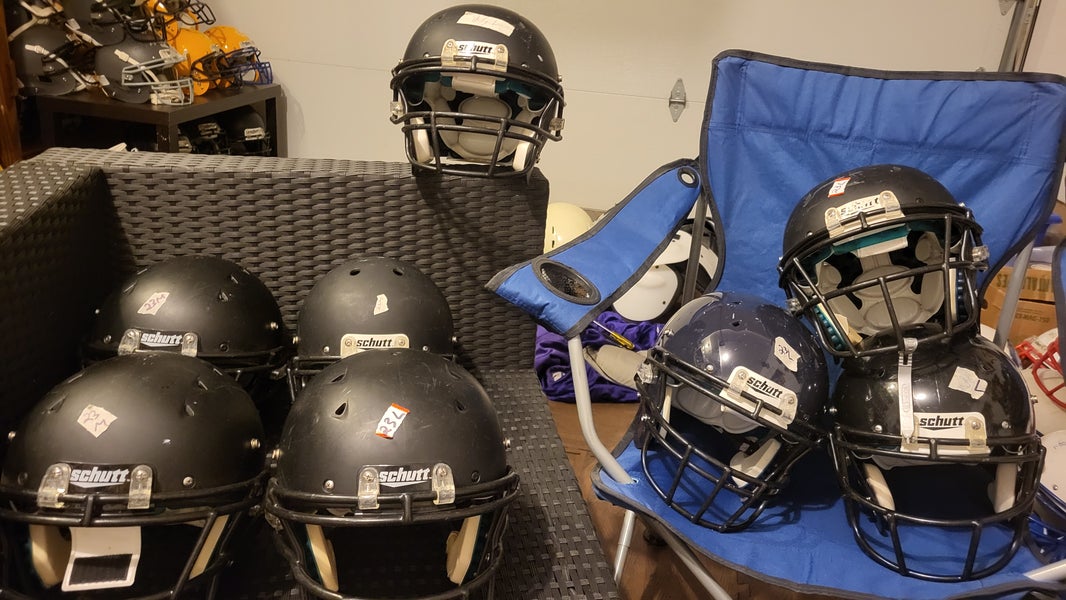 1 bundle, 3M, 5L schutt dna helmets | SidelineSwap | Buy and Sell on ...