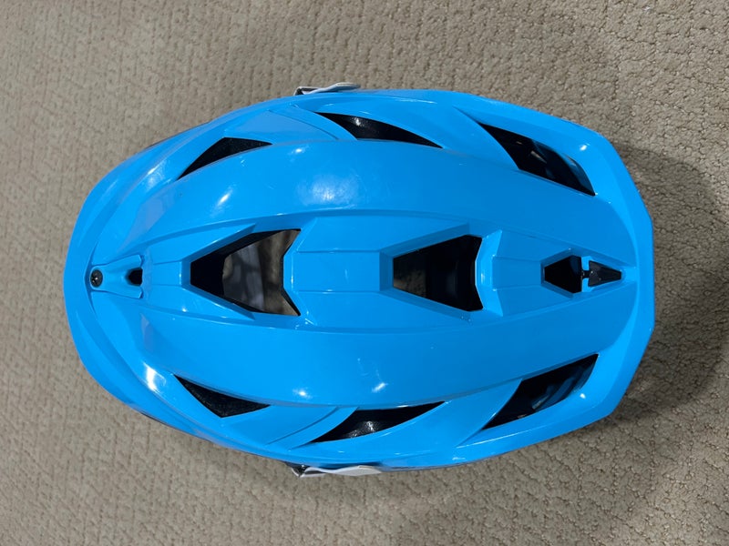 2021 PLL Season Game Used Atlas Lacrosse Club Cascade XRS Helmet ...