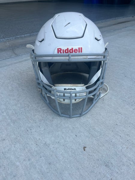 Used Medium Riddell SpeedFlex Helmet | SidelineSwap | Buy and Sell on ...