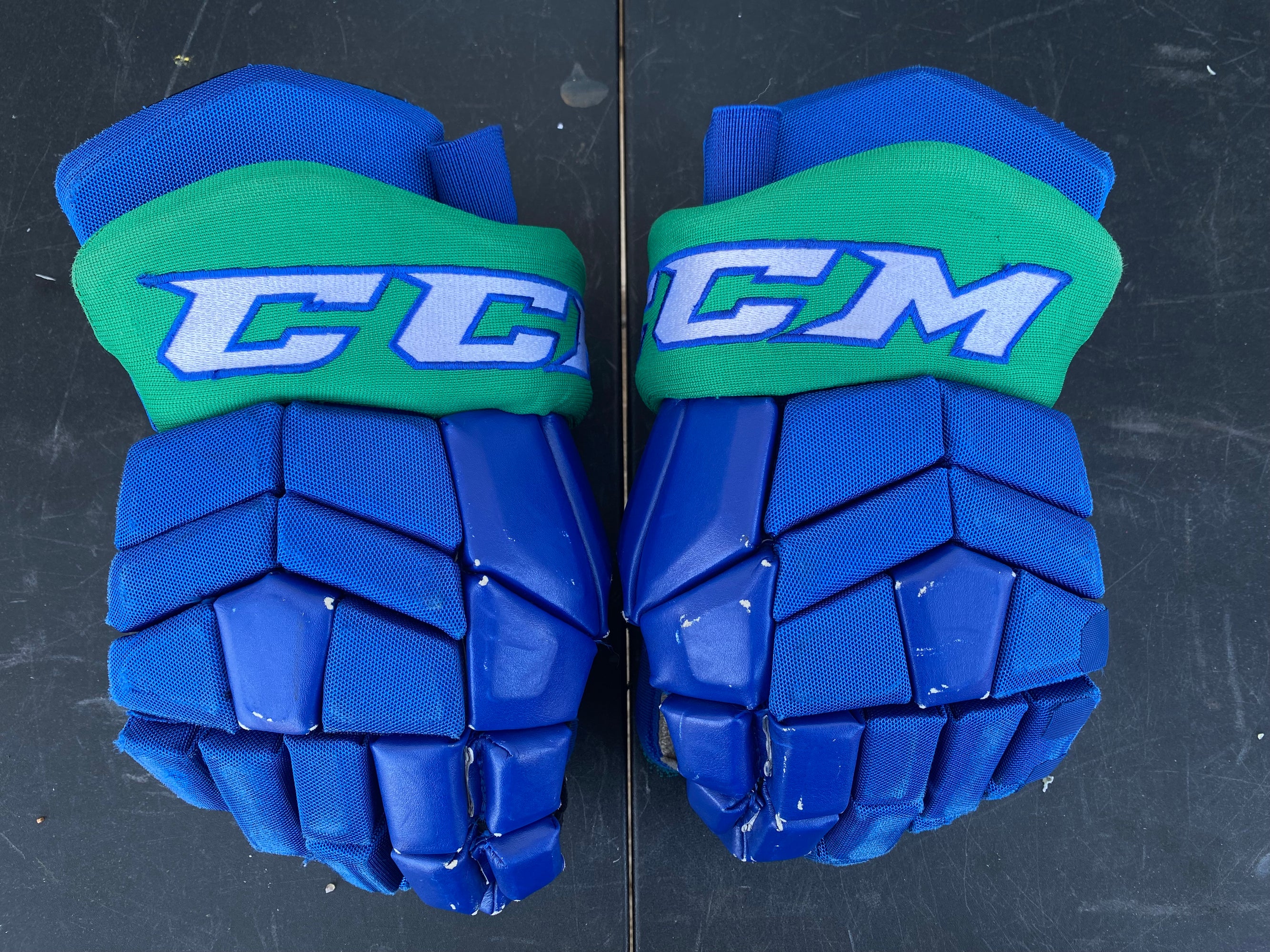 CCM HG42 Pro Stock Hockey Gloves 14" Blue BRONCOS 2841 | SidelineSwap