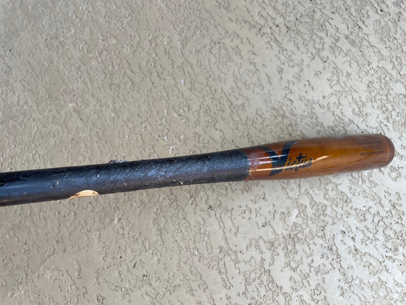 Used Victus Wood 29 oz 32" Tatis23 PRO RESERVE Bat | SidelineSwap | Buy ...