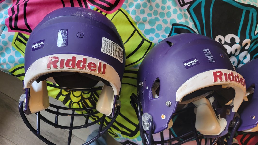 Medium Adult Riddell Speed Helmets | SidelineSwap | Buy and Sell on ...