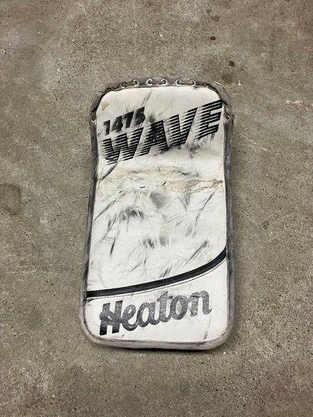 Heaton Wave 1450 Goalie Blocker | SidelineSwap | Buy and Sell on ...