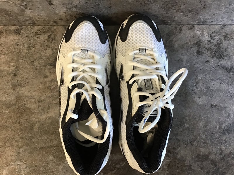 Mizuno Wave Rider 8 | SidelineSwap | Buy and Sell on SidelineSwap