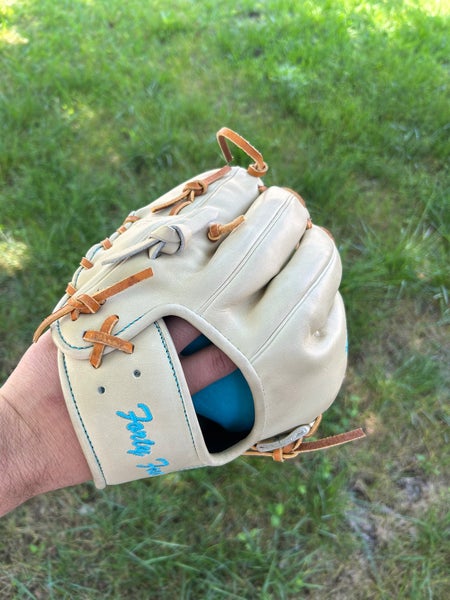 44 Pro Custom 574 Model 11.5” (No Embroidery) | SidelineSwap | Buy and ...