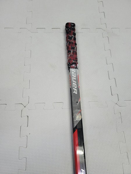 Used Bauer Hyperlite 55 Flex Pattern P88 Intermediate One Piece Sticks ...