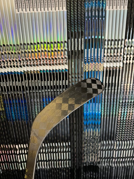 New Senior True Left Hand P28 Pro Stock catalyst 9x3 Hockey Stick | SidelineSwap | Buy and Sell ...