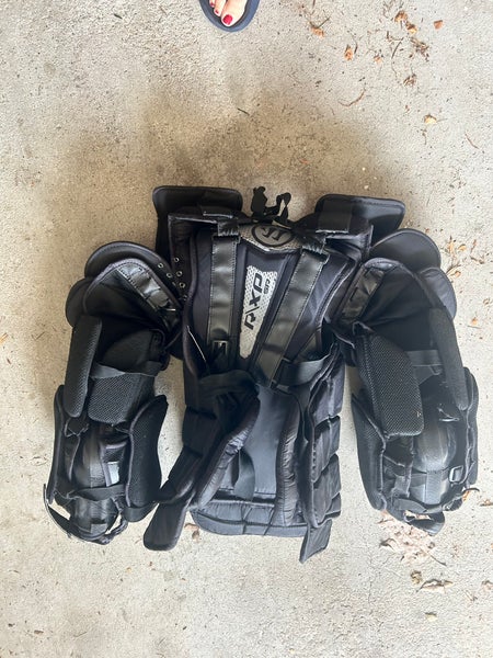 Warrior Goalie Chest Pad | SidelineSwap | Buy and Sell on SidelineSwap