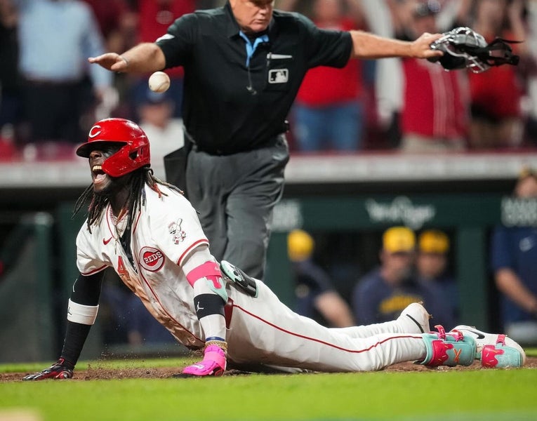 ARIA Miami Ice Leg Guard | SidelineSwap | Buy and Sell on SidelineSwap