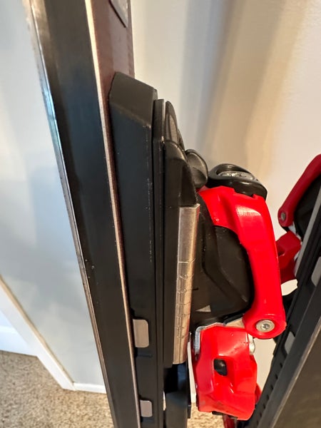 2022 183cm G9 Redsters W/ VAR 16 Bindings | SidelineSwap | Buy and Sell ...