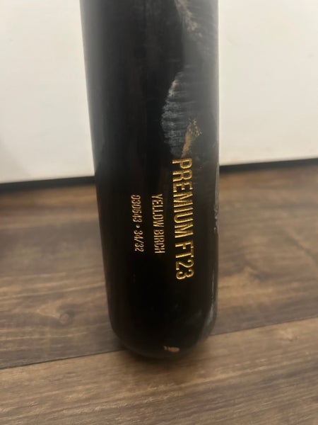Used B45 (-3) 31 oz 34" Bat Ft23 | SidelineSwap | Buy and Sell on ...
