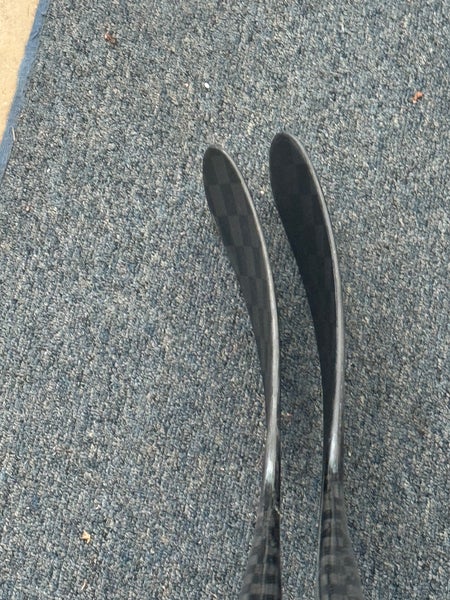 2 New pro stock Brock Faber bauer proto r and nexus dk sticks ...