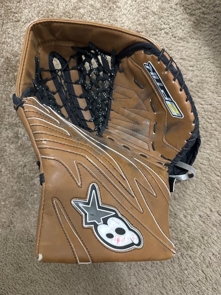 Brians Optik 2 Glove & Blocker Set | SidelineSwap | Buy and Sell on ...