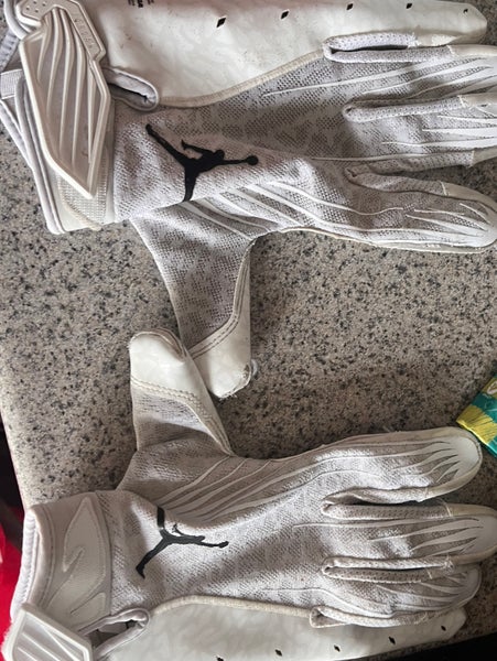 Nike Jordan Football Gloves Size XL | SidelineSwap | Buy and Sell on ...