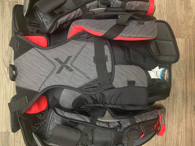 Bauer Hyperlite 2 Chest Protector | SidelineSwap | Buy and Sell on ...