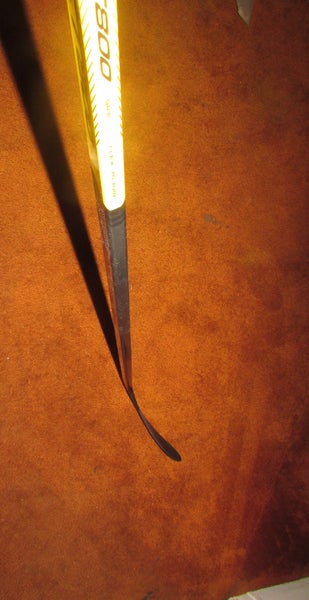 New Senior Fischer CT800 Right Handed Hockey Stick P28 | SidelineSwap ...