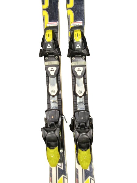Used Fisher Worldcup Sl 135 Cm Boys' Downhill Ski Combo | SidelineSwap ...