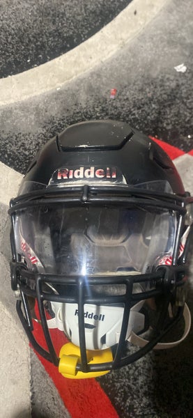 Riddell Helmet trading for a f7 | SidelineSwap | Buy and Sell on ...