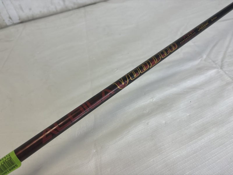 Used Titleist 909 D2 9.5 Degree Stiff Flex Graphite Shaft Golf Driver ...