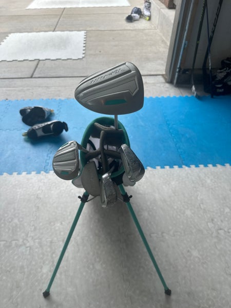 Kids Top Flite Golf Set | SidelineSwap | Buy and Sell on SidelineSwap