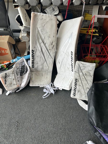 Bauer Hyperlite 2 Set | SidelineSwap | Buy and Sell on SidelineSwap