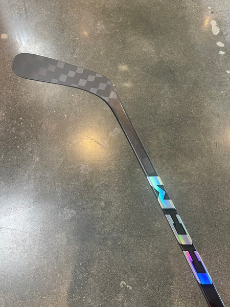 New Senior CCM Jetspeed FT7 Pro RED Left P29 75 Flex Pro Stock ...