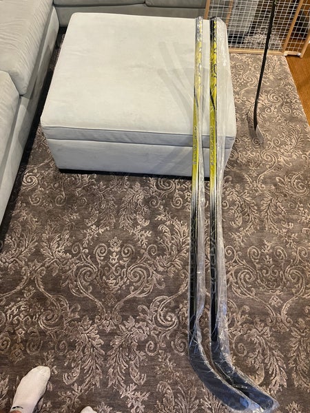 Bauer Hyperlite 2 Custom Yellow P92 82 Flex | SidelineSwap | Buy and ...