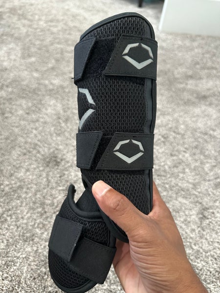 Black Used Junior EvoShield Leg guard Shin Guards | SidelineSwap | Buy ...