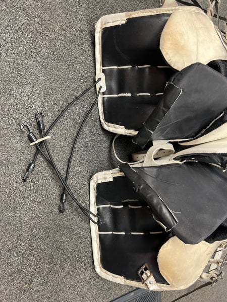 Bauer Reflex R8X 33+1” Goalie Leg Pads | SidelineSwap | Buy and Sell on ...