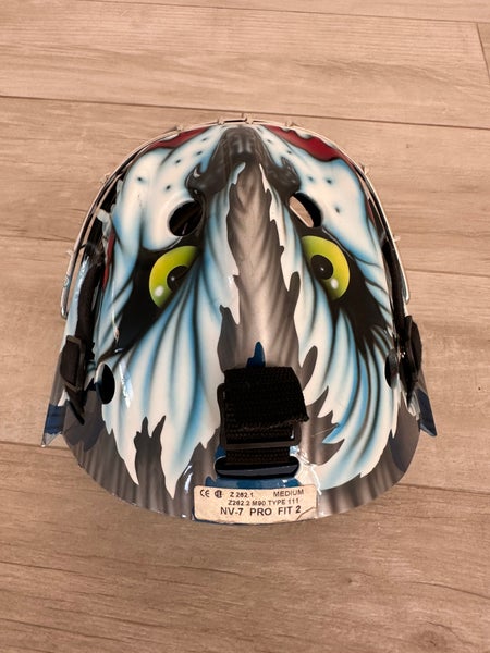 Itech NV-7 Hockey Goalie Mask | SidelineSwap | Buy and Sell on SidelineSwap
