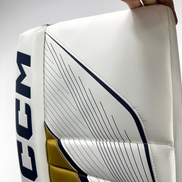 Brand New CCM Eflex 6 White, Gold, and Navy Full Goalie Set - 35" +1 ...